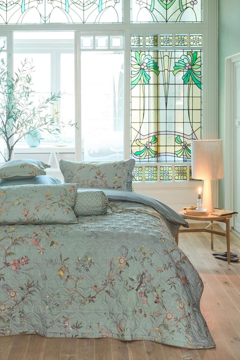 Looking for a blue plaid? View plaids online | Pip Studio | Pip Studio