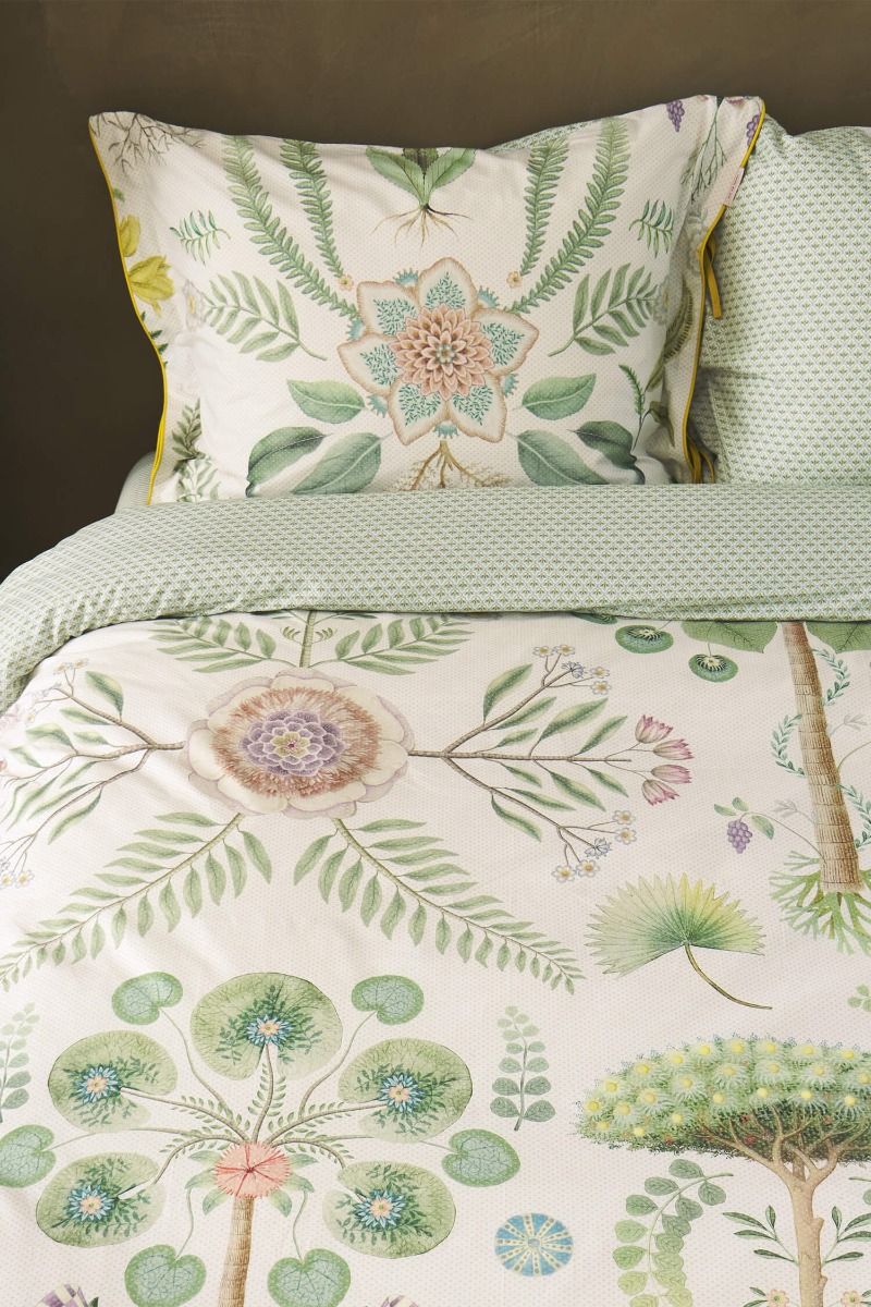 Love White Pillowcases? View Online | Pip Studio | Pip Studio