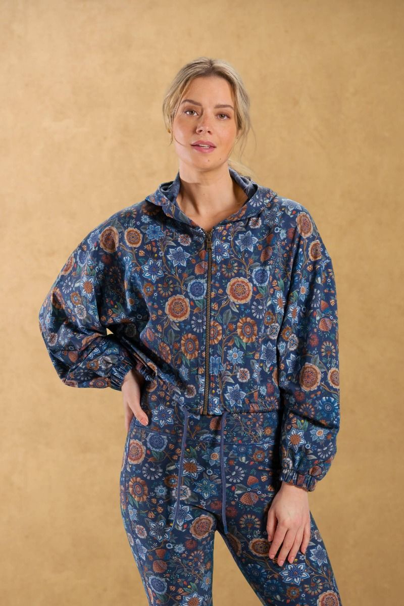 Wähle einen bequemen Look mit Items von | Pip Studio | Pip Studio